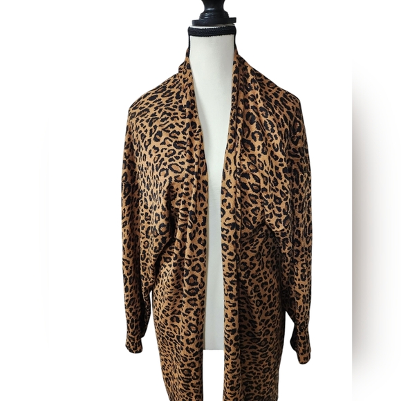 Terra & Sky | Sweaters | Terra Sky Animal Print Long Sleeve 2x | Poshmark